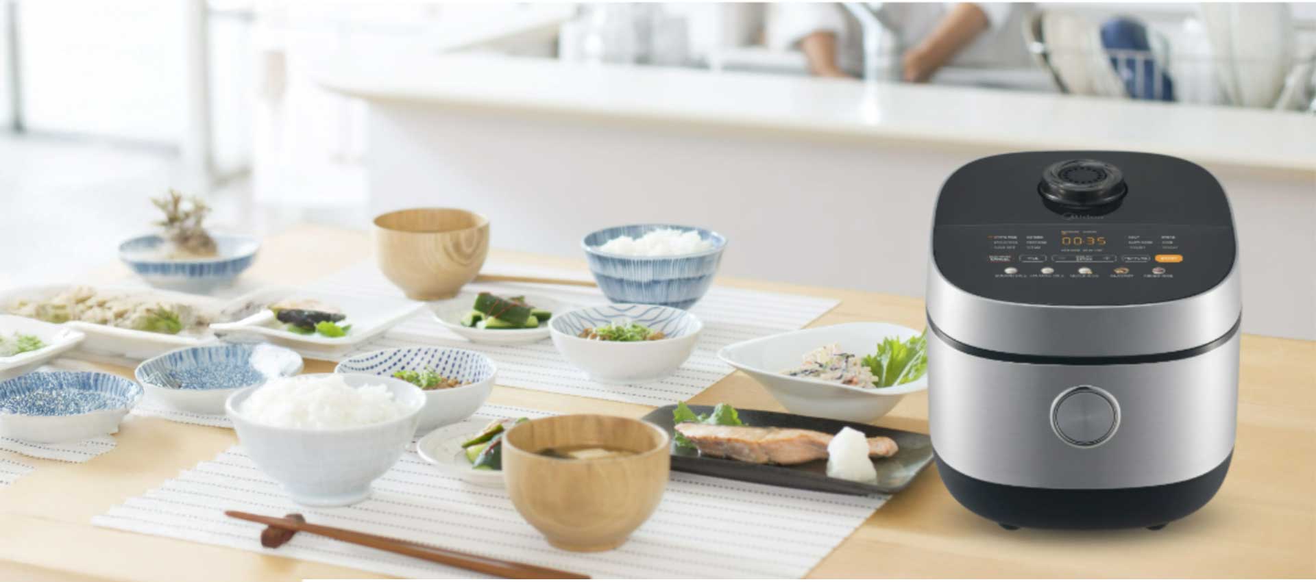 Apa Perbedaan Rice Cooker dan Magic Com?